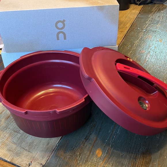 Tupperware | Kitchen | Tupperware Microwave Pressure Cooker | Poshmark